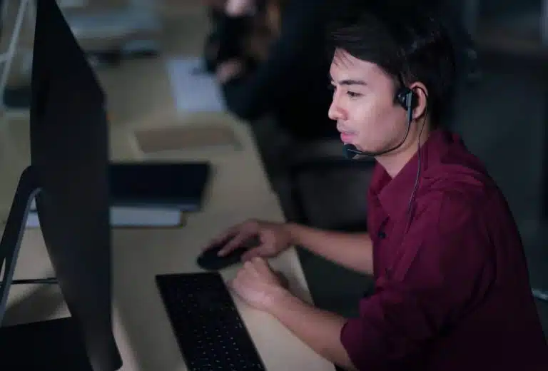 What is First Line IT Support? | Acronyms Ltd